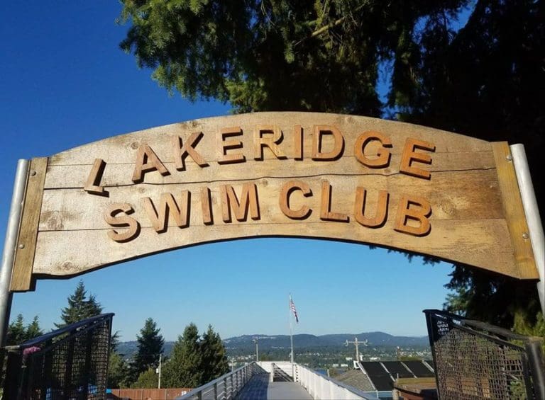 The Mid-Century Modern Magic of Lakeridge: 5 Things to Adore