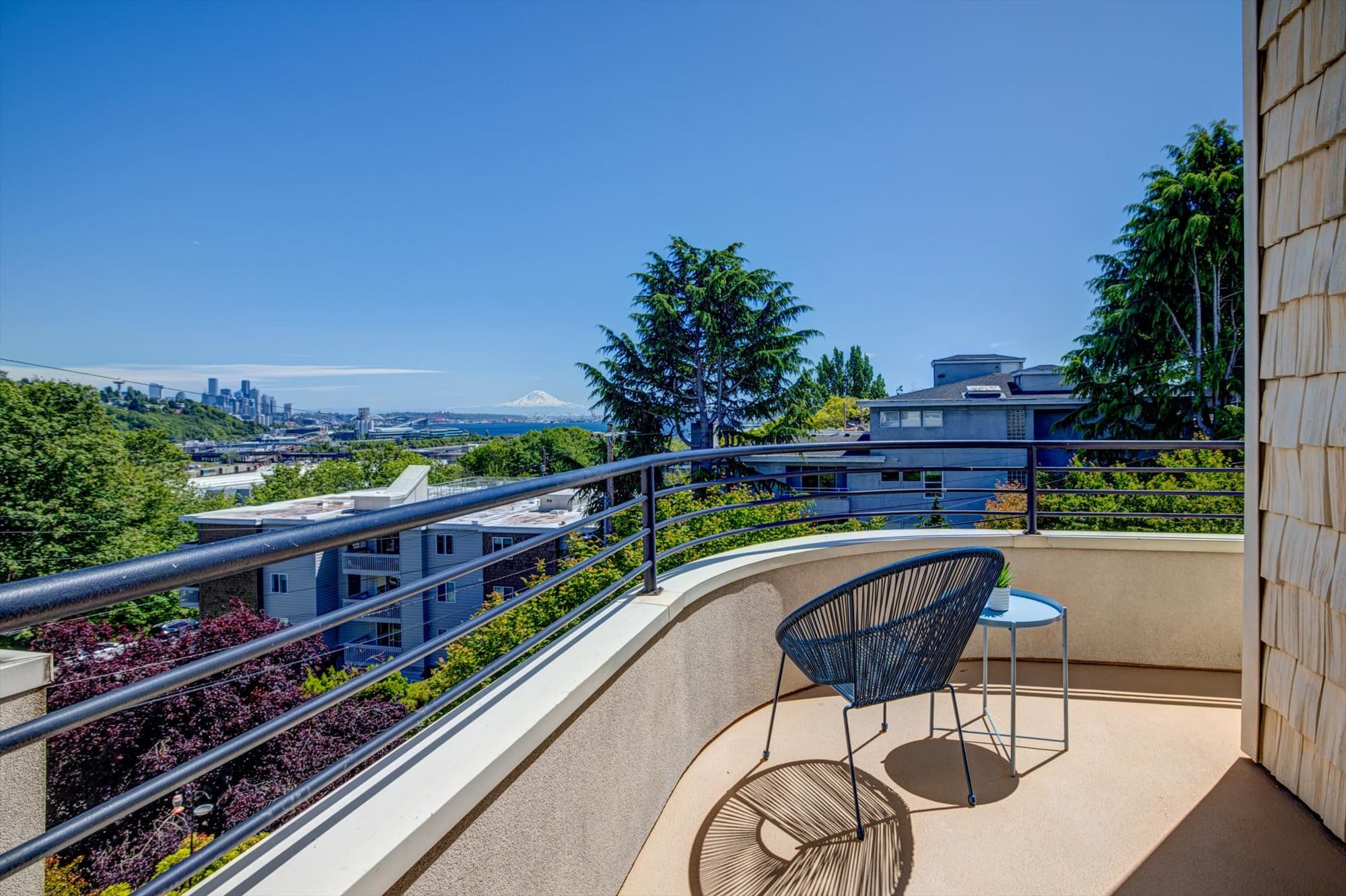 38-Magnolia Condo-Balcony space with amazing views - Team Diva Real ...