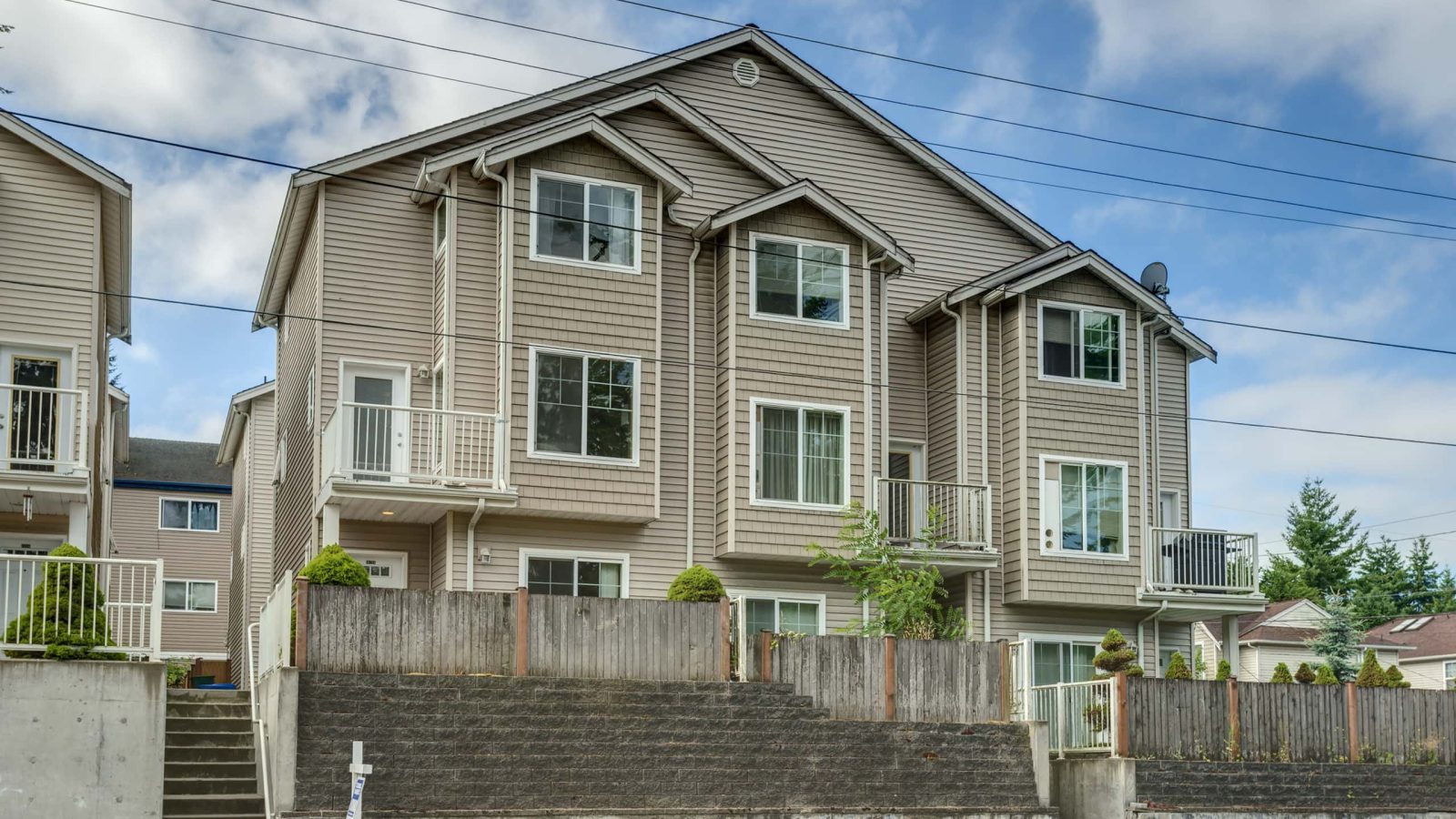 14356 Stone Ave N Seattle, WA 98133